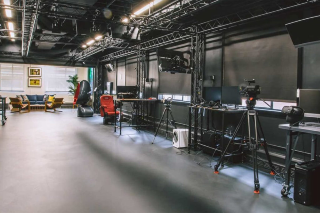 Studio Laboratory - PNG Builders