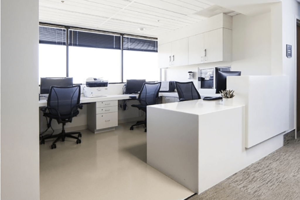 Mark Goodson 6th Floor Ortho Clinic - PNG Builders